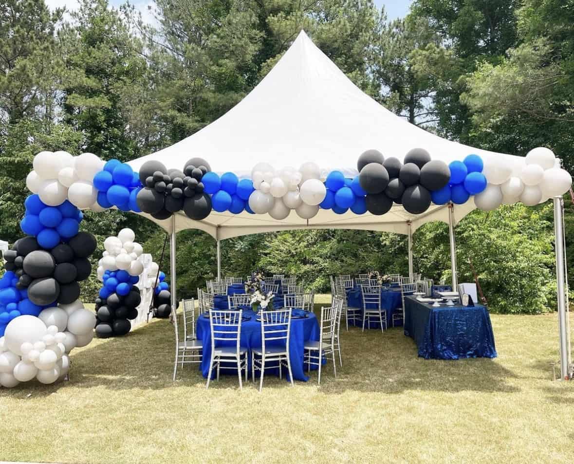 25 Amazing Outdoor Graduation Party Ideas - By Sophia Lee