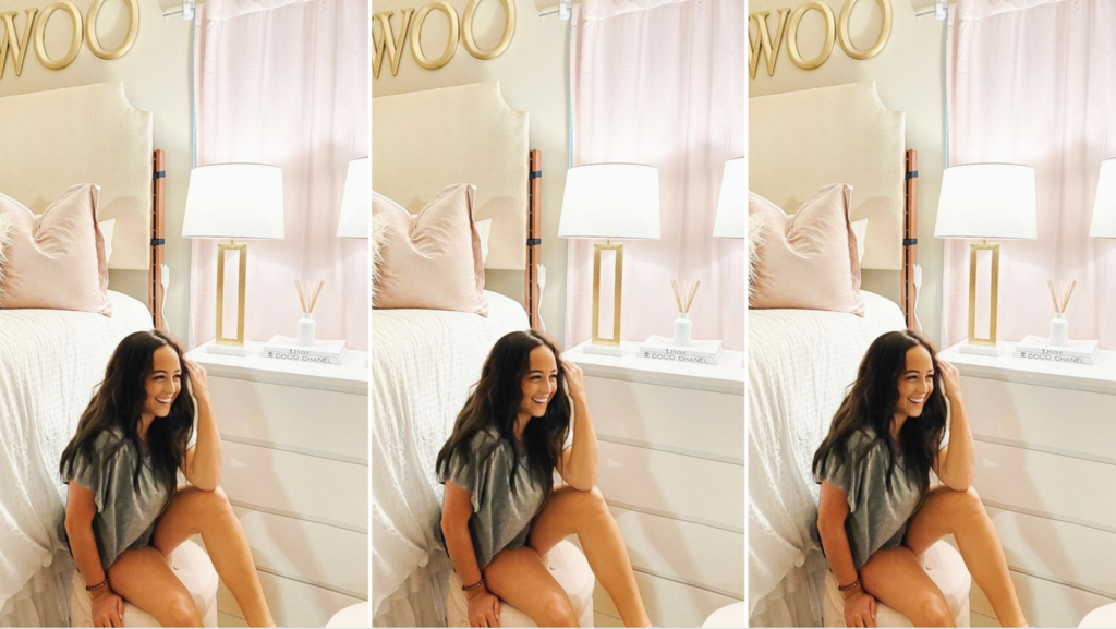 23 Absolutely Genius Dorm Room Storage Hacks By Sophia Lee