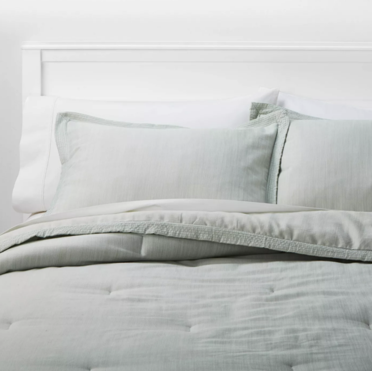 The Absolute Best Target Dorm Bedding You’ll Obsess Over - By Sophia Lee