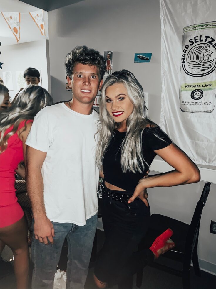 42 Best Couple Costumes Your Friends Will DIE Over - By Sophia Lee