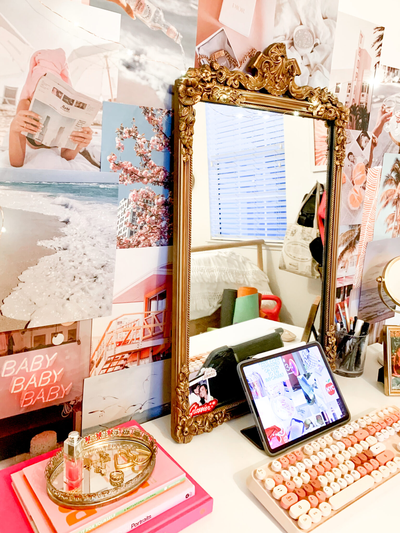 19 Aesthetic Desk Decor Ideas That’ll Make You Actually Want To Work ...