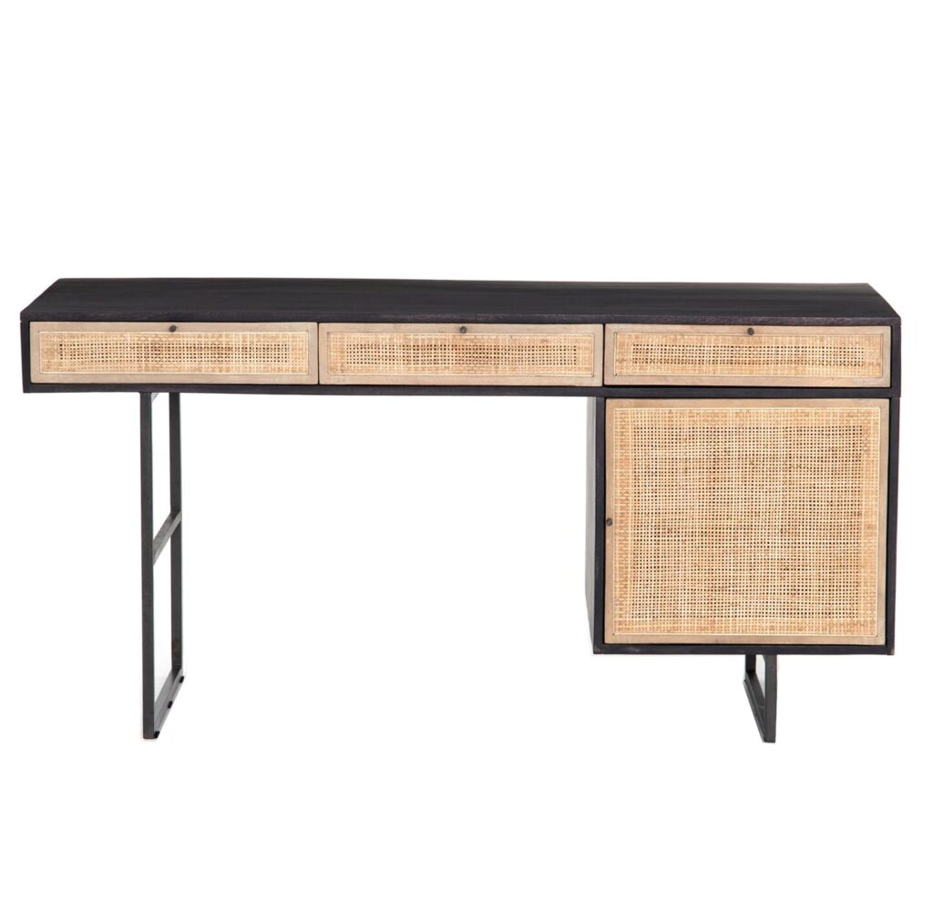 19 Aesthetic Desk Decor Ideas That’ll Make You Actually Want To Work ...