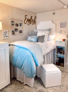 34 Best Dorm Room Organization Ideas All Freshman Should Know - By ...