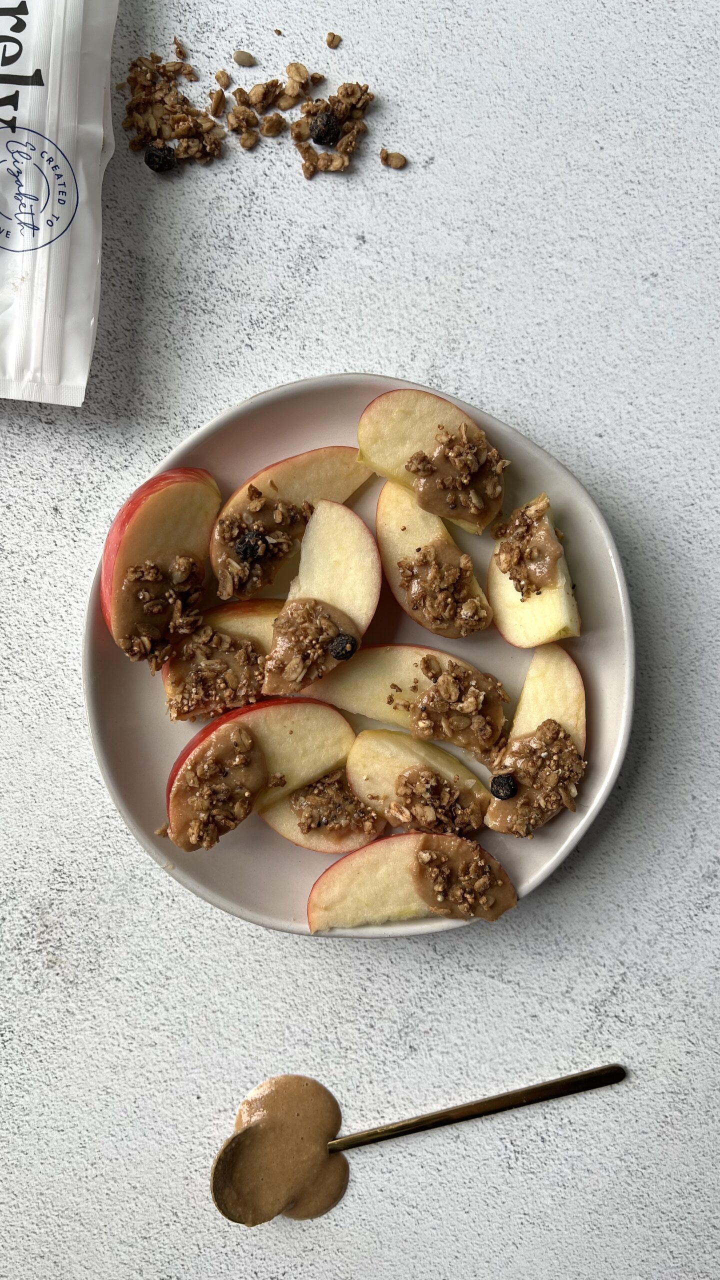 25 Healthy College Snacks That Won’t Make You Feel Guilty - By Sophia Lee