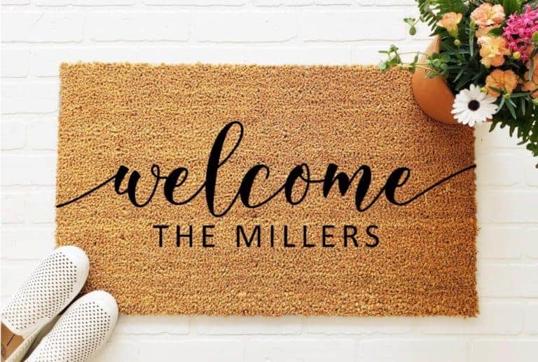 25 Best Gifts For Boyfriends Family They’ll Obsess Over - By Sophia Lee