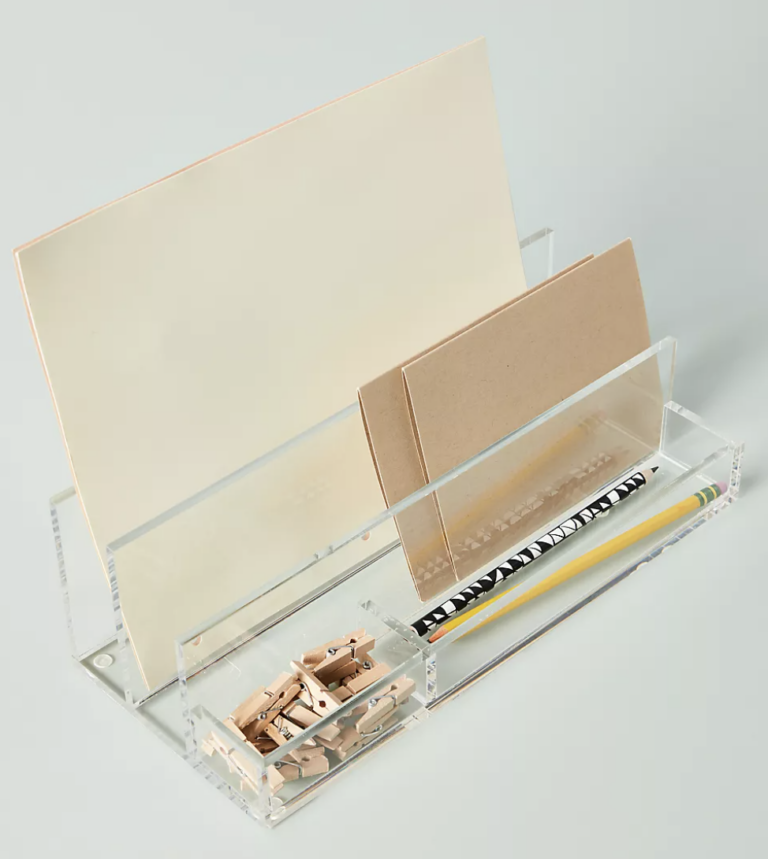 52 Thoughtful Christmas Gifts For Boss That Will Make You The Company ...