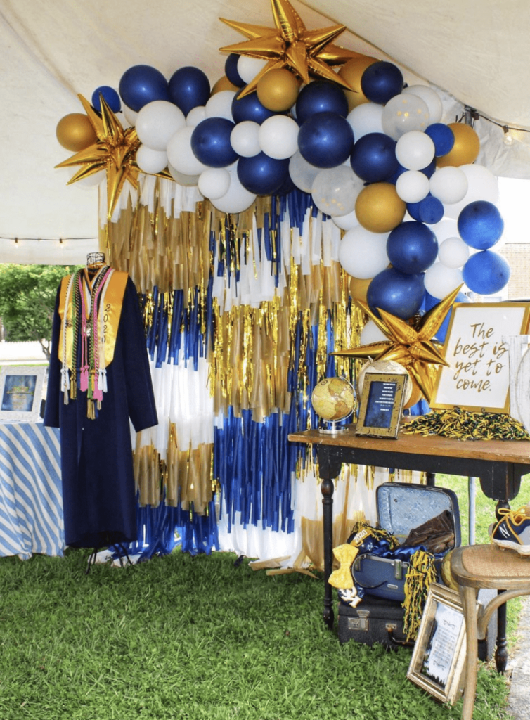 30+ Mouthwatering Graduation Party Food Ideas Both The Grad And Guests ...