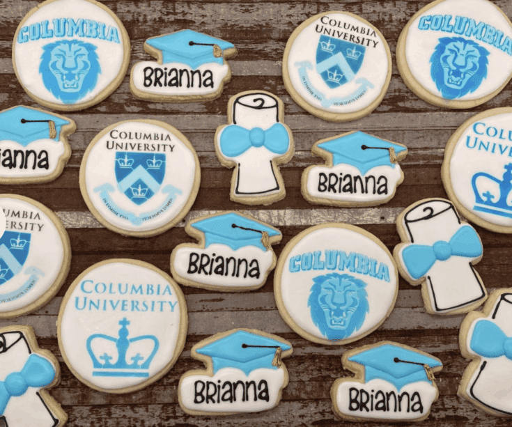 The 31 BEST 2022 Graduation Party Ideas - By Sophia Lee