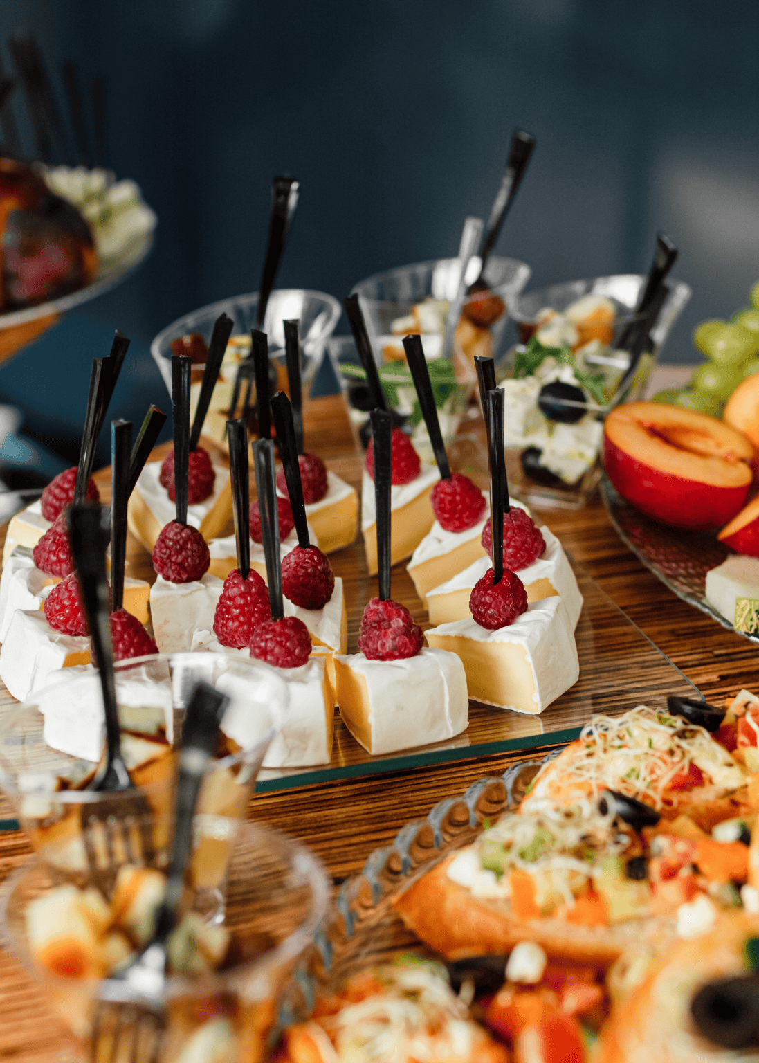 51 Delicious Graduation Party Food Ideas - By Sophia Lee