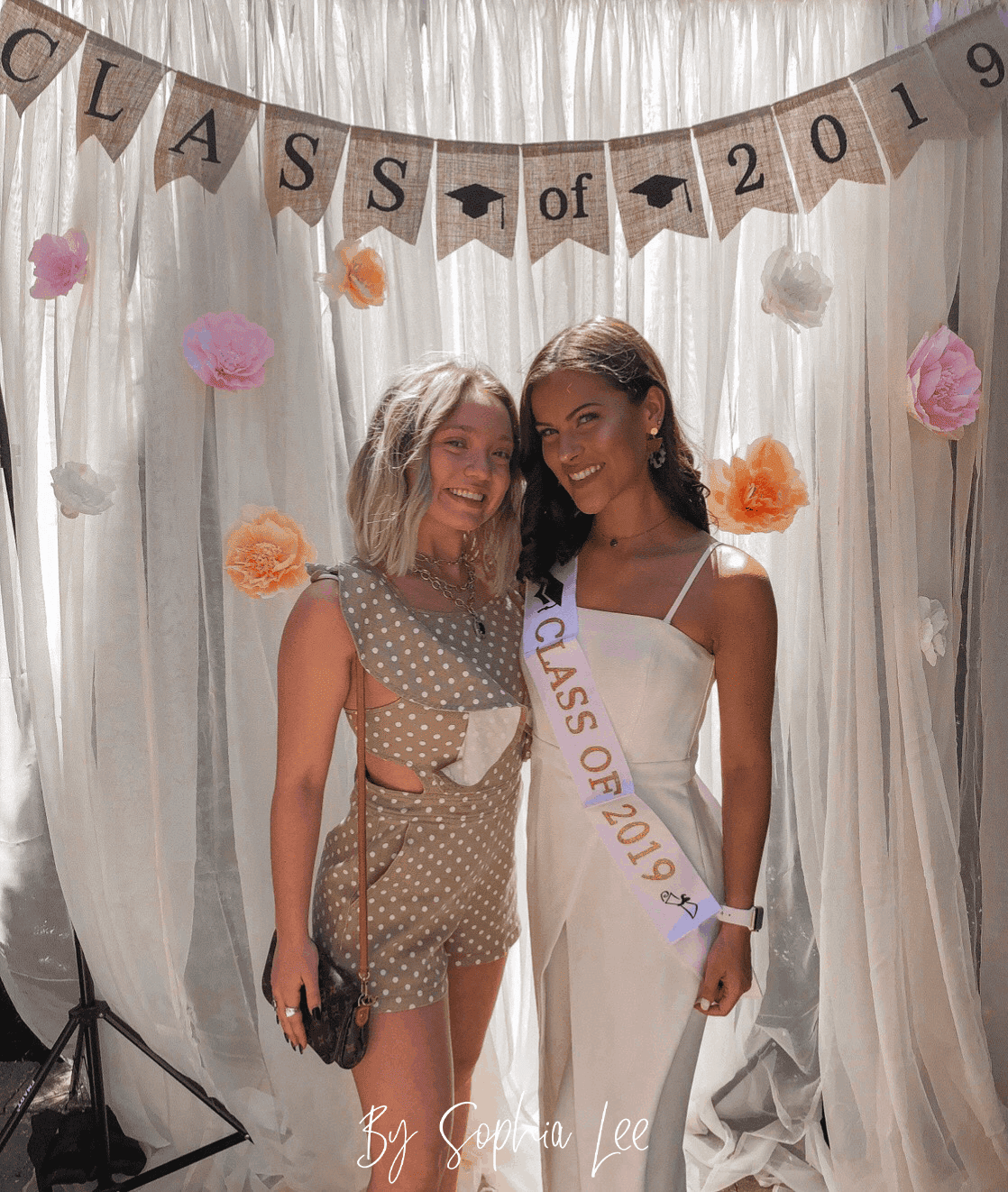 52 Best Graduation Party Ideas Guaranteed To Impress - By Sophia Lee