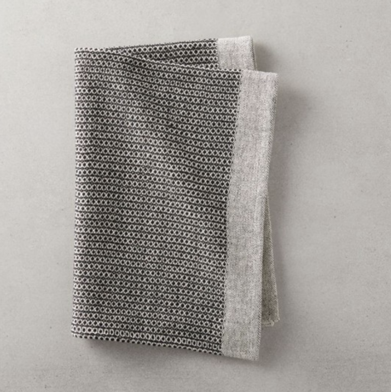 15 Trendy & Neutral Kitchen Towels We Are Obsessed With - By Sophia Lee