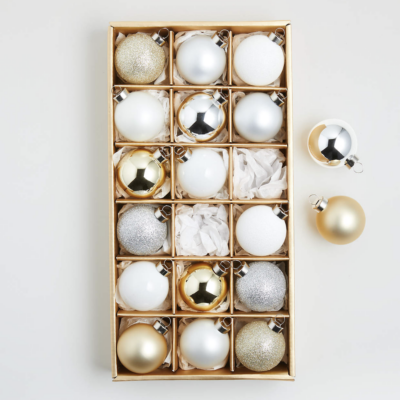 56 Trendy Christmas Ornaments You Definitely Want Hanging On Your Tree ...