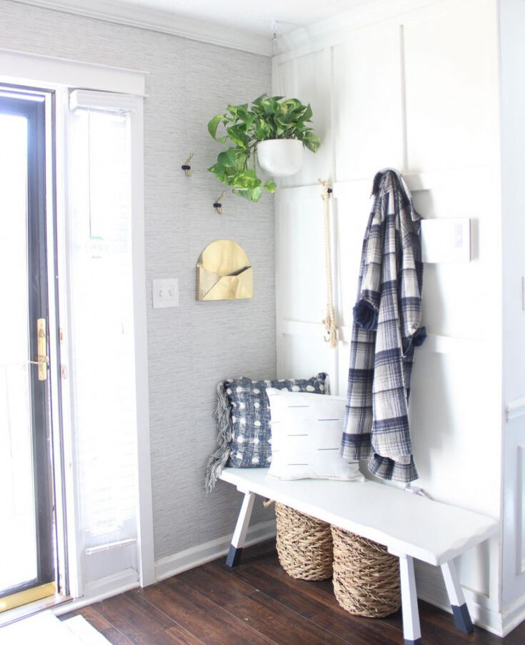 27 Small Entryway Ideas Guaranteed To Make Your Space Look Bigger - By ...