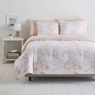 The Best Twin XL Bedding You Need In Your Dorm Room - By Sophia Lee