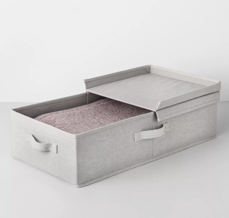 19 Genius Ways To Create Under Bed Dorm Storage - By Sophia Lee