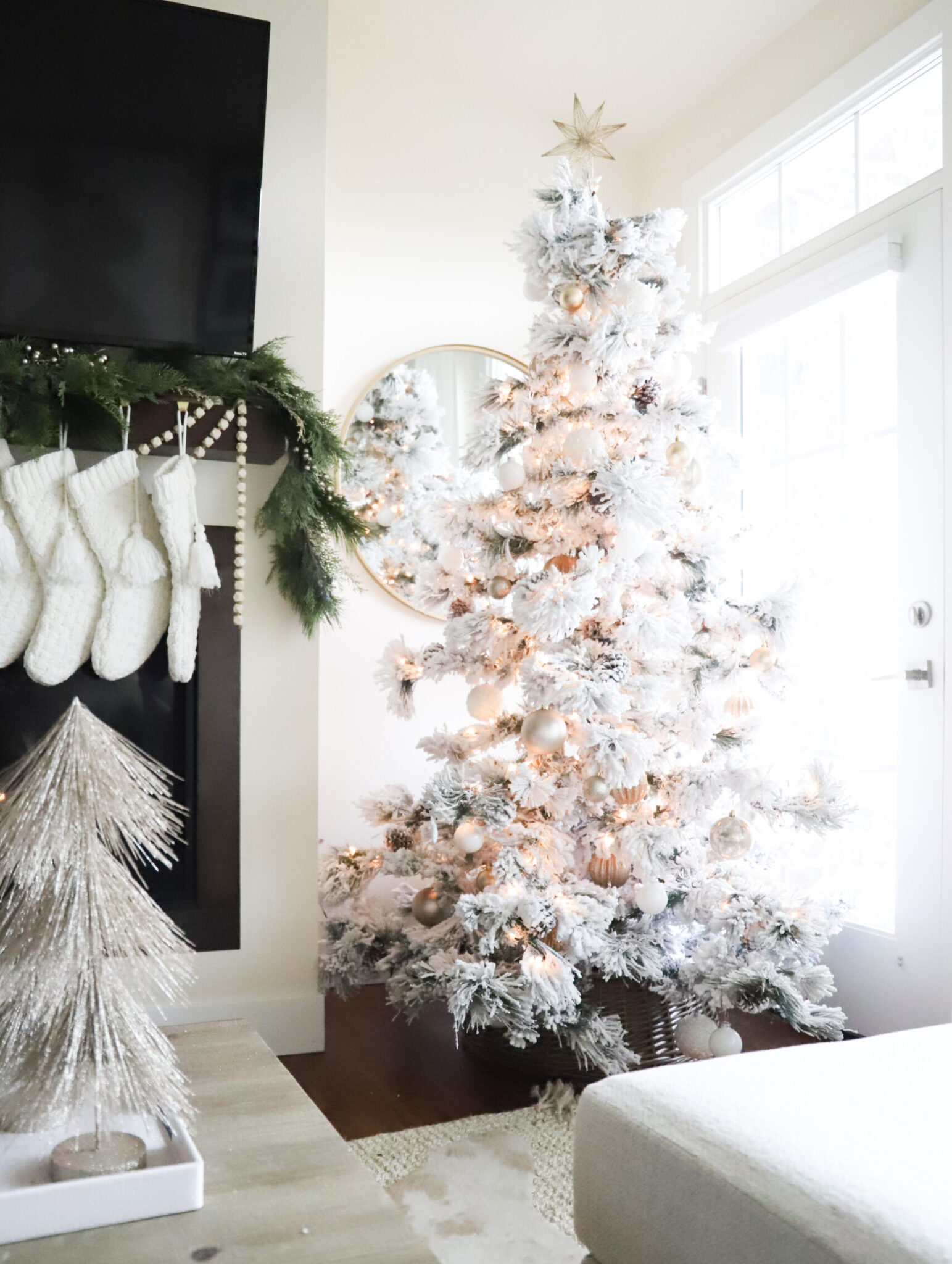 White Christmas Decor | The Neutral Lovers Guide To A Bright And Airy ...