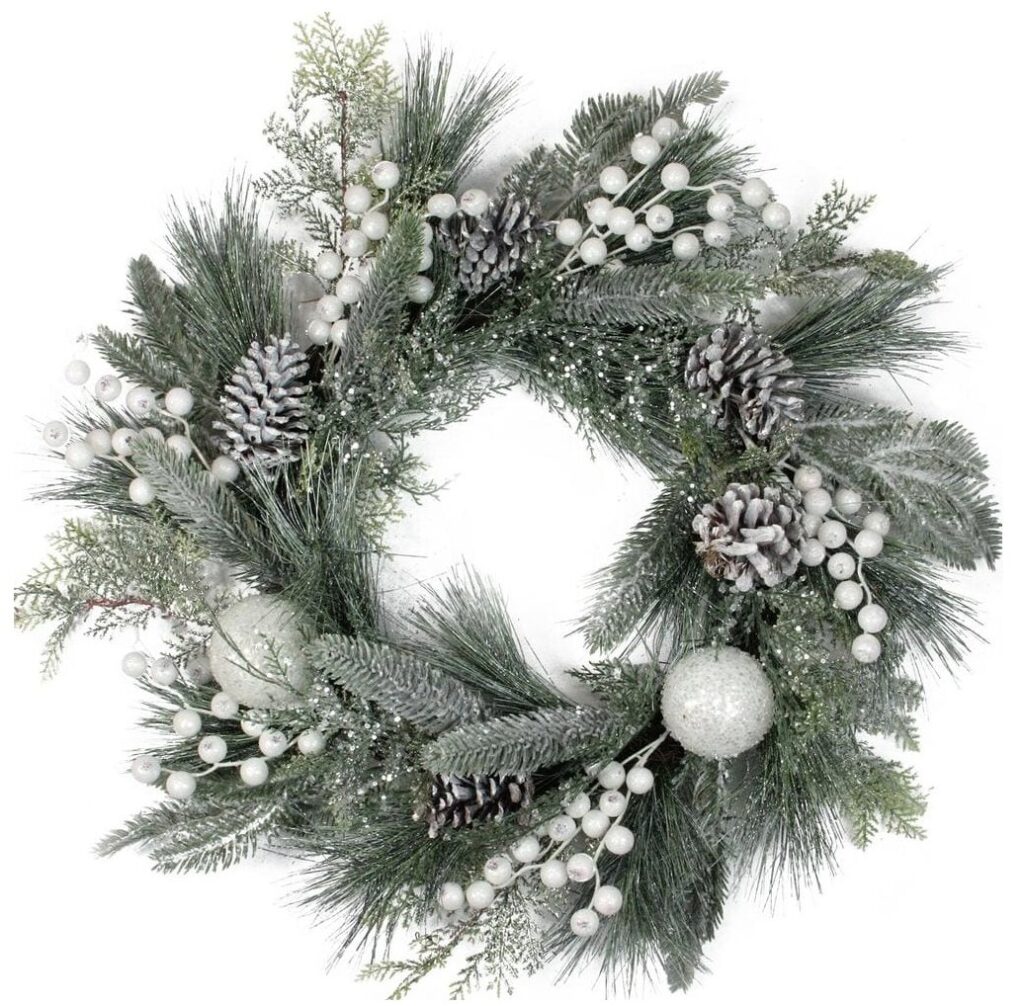 White Christmas Decor | The Neutral Lovers Guide To A Bright And Airy ...